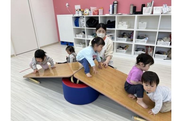 1,2歳児のサーキット遊び
